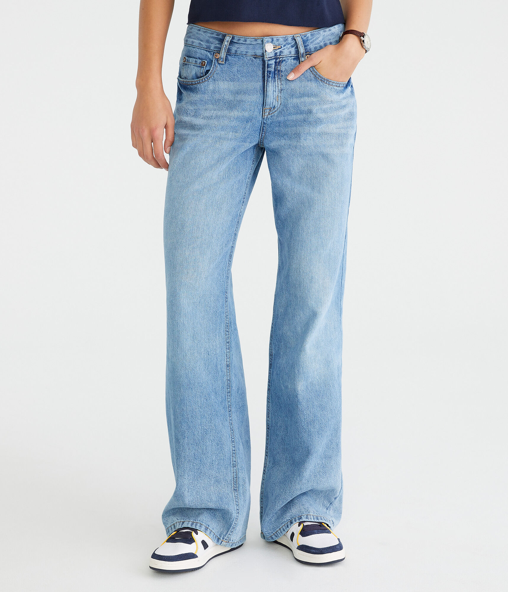 Low rise wide leg jeans store