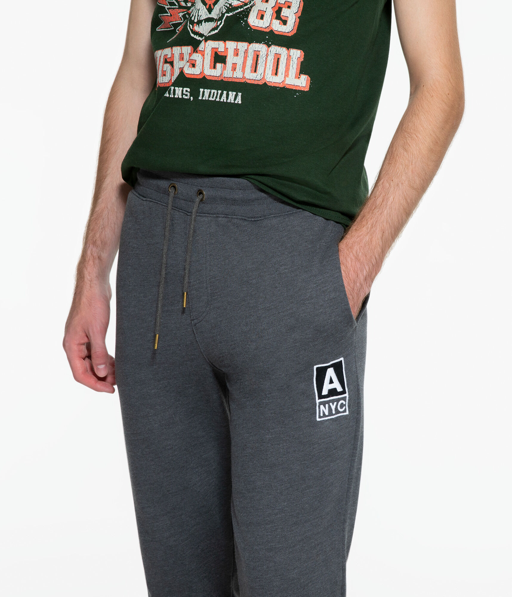 Aéropostale NYC Letter Heritage Jogger Sweatpants | Mall of America®
